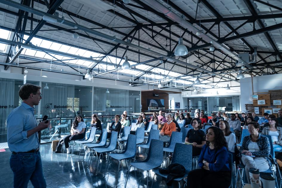 Highlights from the UNU-MERIT Internal Conference 2024 | United Nations ...